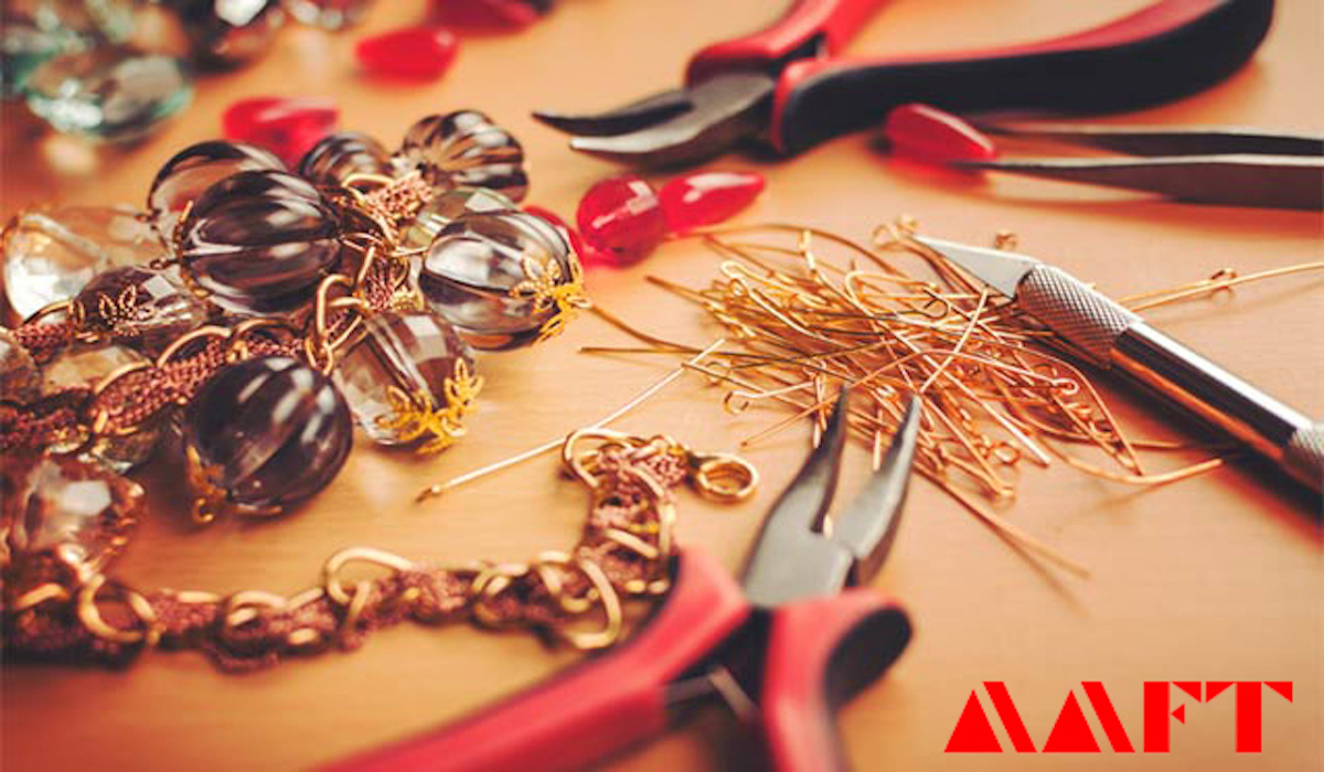 Build a Career in Jewelry Design with Expert Skills
