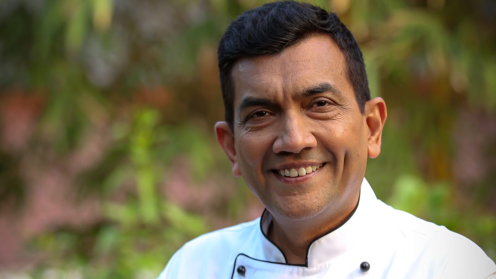 Top 10 Renowned Chefs in India – Famous Indian Culinary Masters